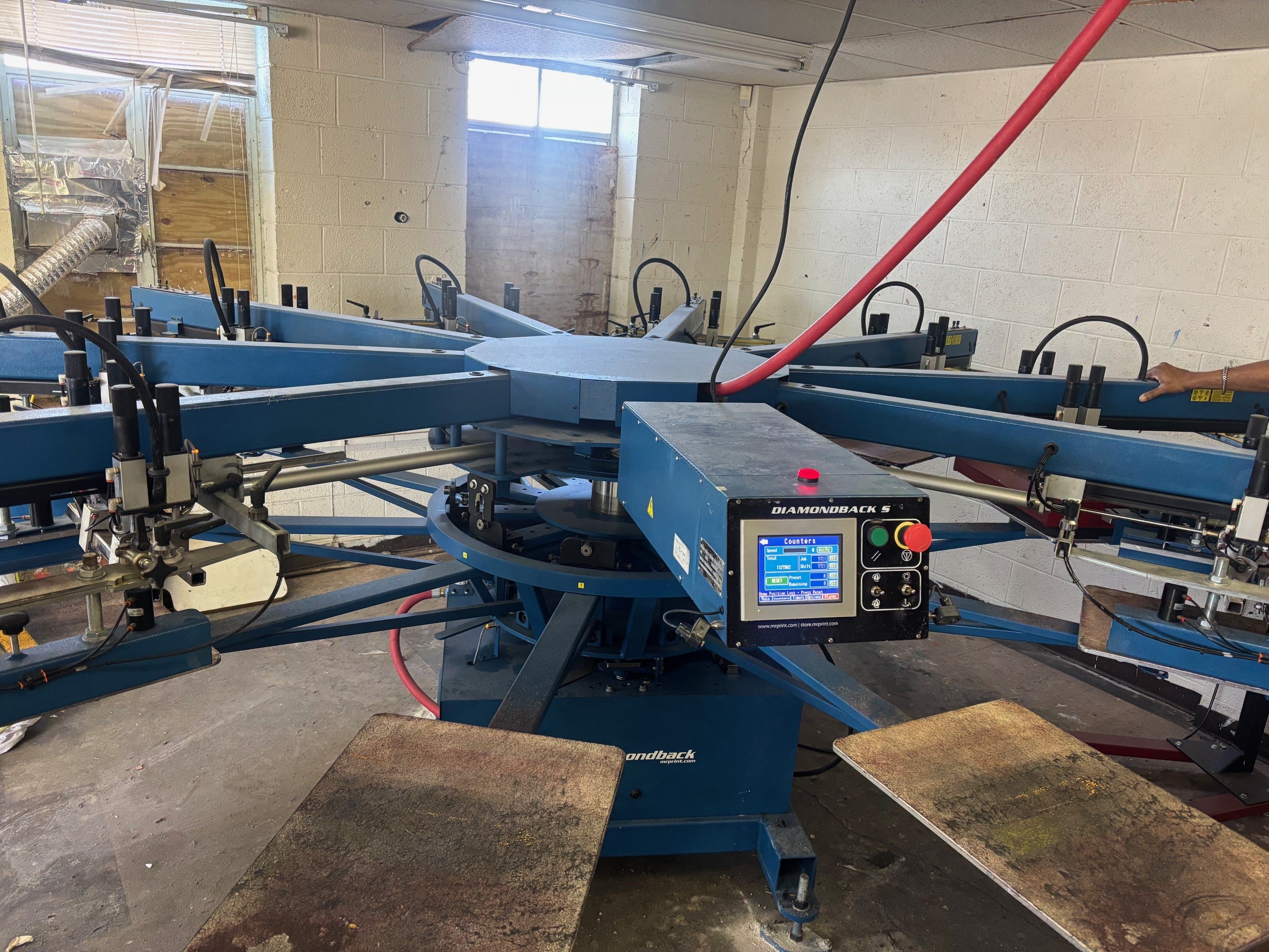 Screen Printing – Pillar Equipment Services